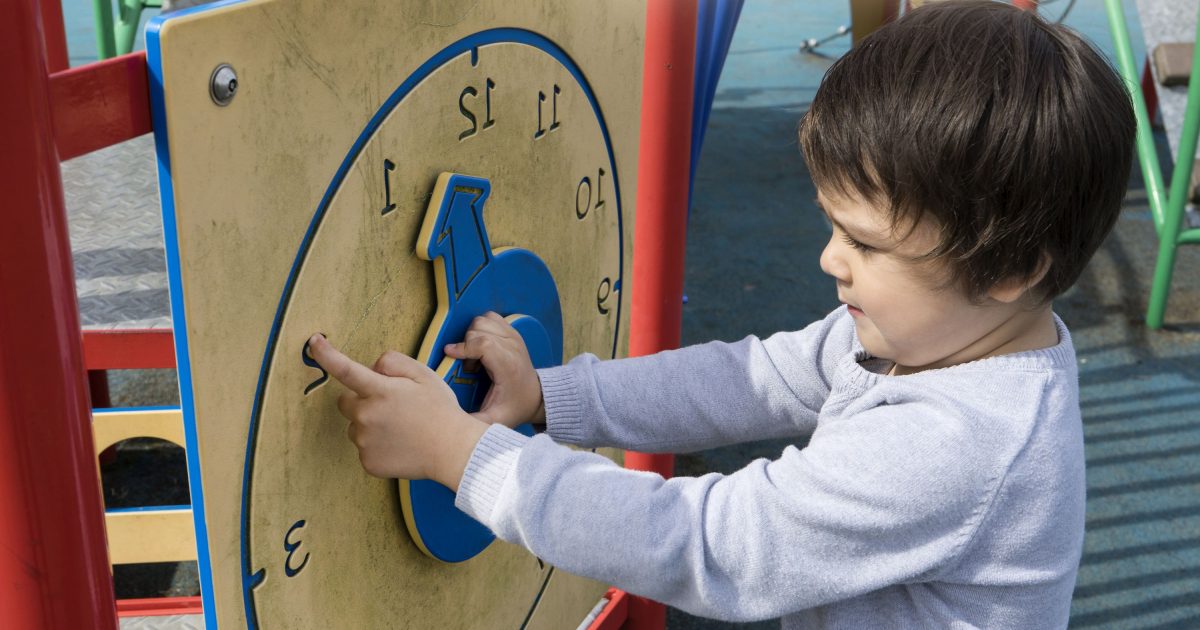 Teach your child to tell the time | Right Start Online